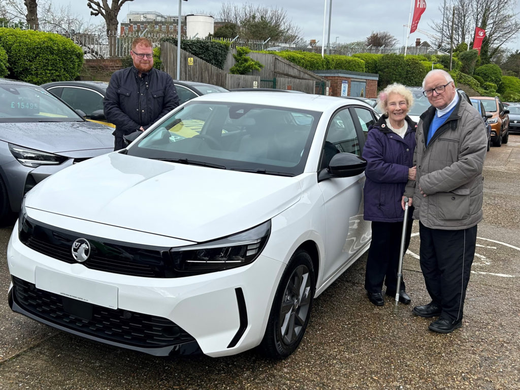 Mr & Mrs Constable buy their 20th Car from EMC! - EMC News